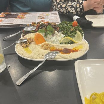 ZARZOOR RESTAURANT - Updated January 2025 - 137 Photos & 103 Reviews ...