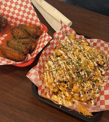 VALLEY WINGS DALLAS - Updated December 2025 - 128 Photos & 102 Reviews ...