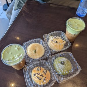 OKAYAMA KOBO BAKERY & CAFE - 325 Photos & 83 Reviews - 328 E 1st St ...