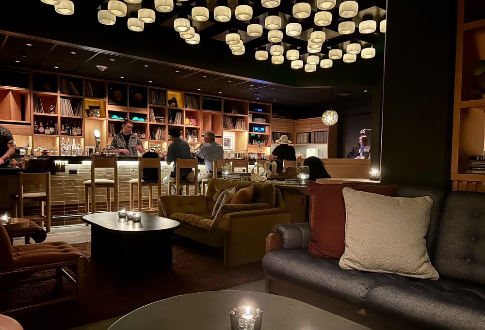 EQUIPMENT ROOM - 55 Photos & 20 Reviews - 1101 Music Ln, Austin, Texas ...