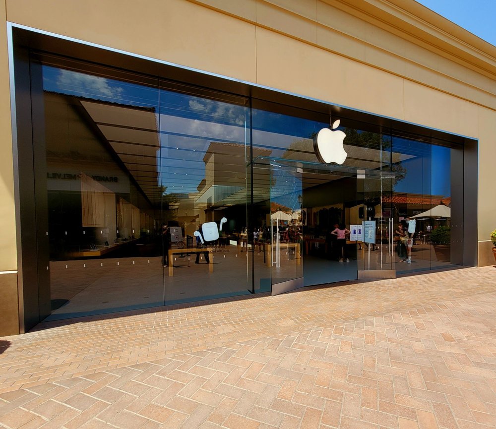 APPLE FASHION ISLAND - Updated June 2025 - 138 Photos & 484 Reviews ...
