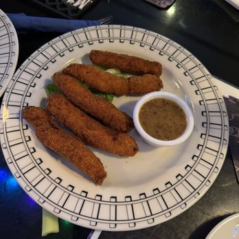 TRACKS RAW BAR & GRILL - Updated July 2025 - 258 Photos & 350 Reviews ...