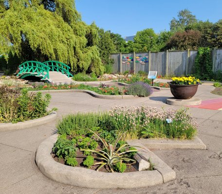 MICHIGAN STATE UNIVERSITY HORTICULTURE GARDENS - Updated December 2025 ...