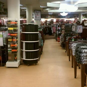 THE UNIVERSITY OF CHICAGO BOOKSTORE - Updated December 2025 - 14 Photos ...