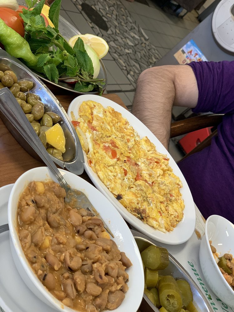 MAROUCH - 13 Photos - 748 Boulevard Curé-Labelle, Laval, Quebec - Halal ...