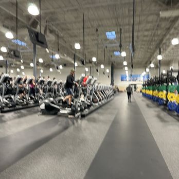 24 HOUR FITNESS - IRVINE - Updated December 2025 - 105 Photos & 81 ...