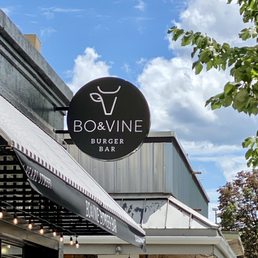 BO & VINE BURGER - Updated March 2025 - 266 Photos & 232 Reviews - 941 ...