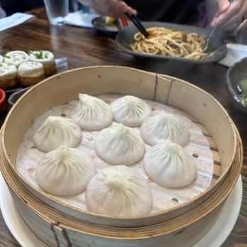 DUMPLING HOURS - Updated July 2024 - 199 Photos & 35 Reviews - 530 ...