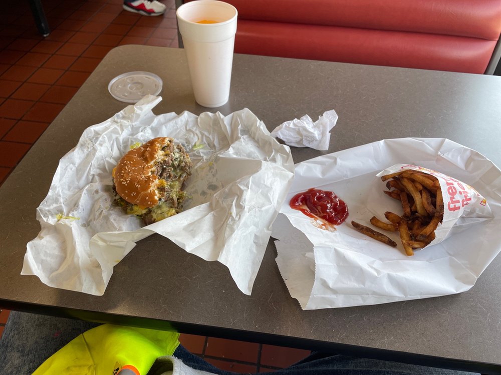 PJ’S GRILL - Updated November 2025 - 25 Photos - 48 Reviews - 5891 ...