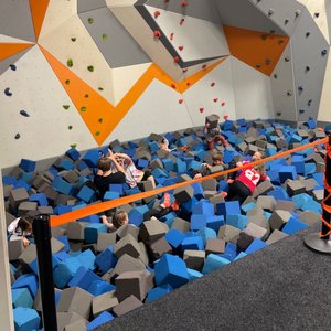 URBAN AIR TRAMPOLINE AND ADVENTURE PARK - Updated December 2025 - 28 ...