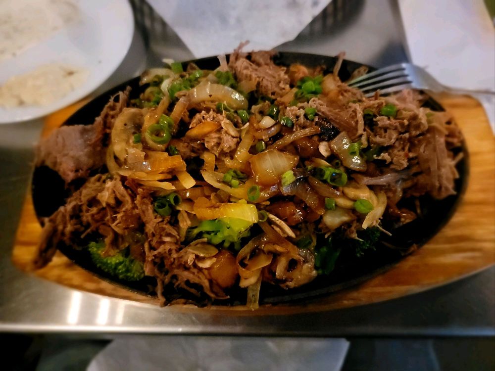 SMOKY HEARTH RESTAURANT BAR & GRILL - Updated January 2025 - 95 Photos ...