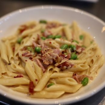 FUGAZZIS - 273 Photos & 357 Reviews - 127 W Main St, Visalia ...