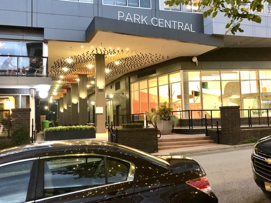 MIDTOWN PARK AT NORTH HILLS - Updated May 2025 - 22 Photos - 200 Saint ...