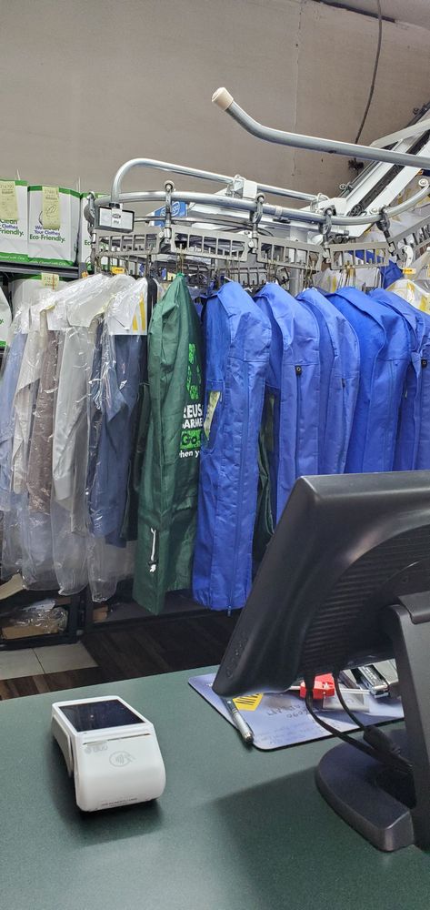 WALLINGFORD DRY CLEANERS - Updated May 2026 - 66 Reviews - 1724 N 45th ...