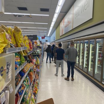 WALGREENS - Updated August 2024 - 18 Photos & 90 Reviews - 1050 Gilman ...