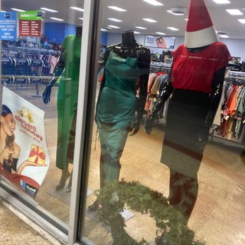 GOODWILL SOUTHERN CALIFORNIA RETAIL STORE & DONATION CENTER - Updated ...