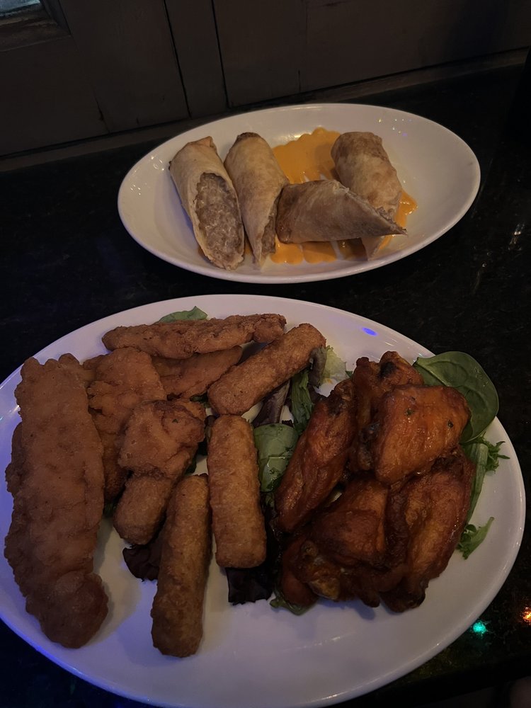 FINN MCCOOLS ALE HOUSE - 96 Photos & 173 Reviews - 118 S 12th St ...