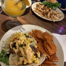 DOCKSIDE WILLIES - Updated May 2025 - 234 Photos & 182 Reviews - 449 S ...