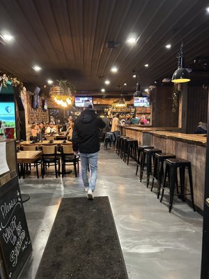 ANGRY GOAT - Updated September 2024 - 17 Photos & 19 Reviews - 1290 ...