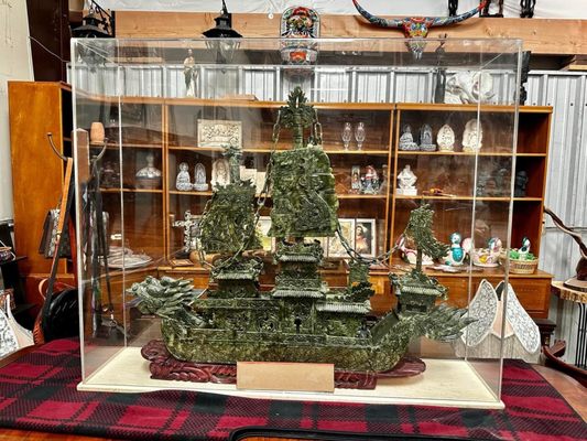 TATA’S STUFF & THINGS - Updated March 2025 - 16 Photos - 6018 Doniphan ...