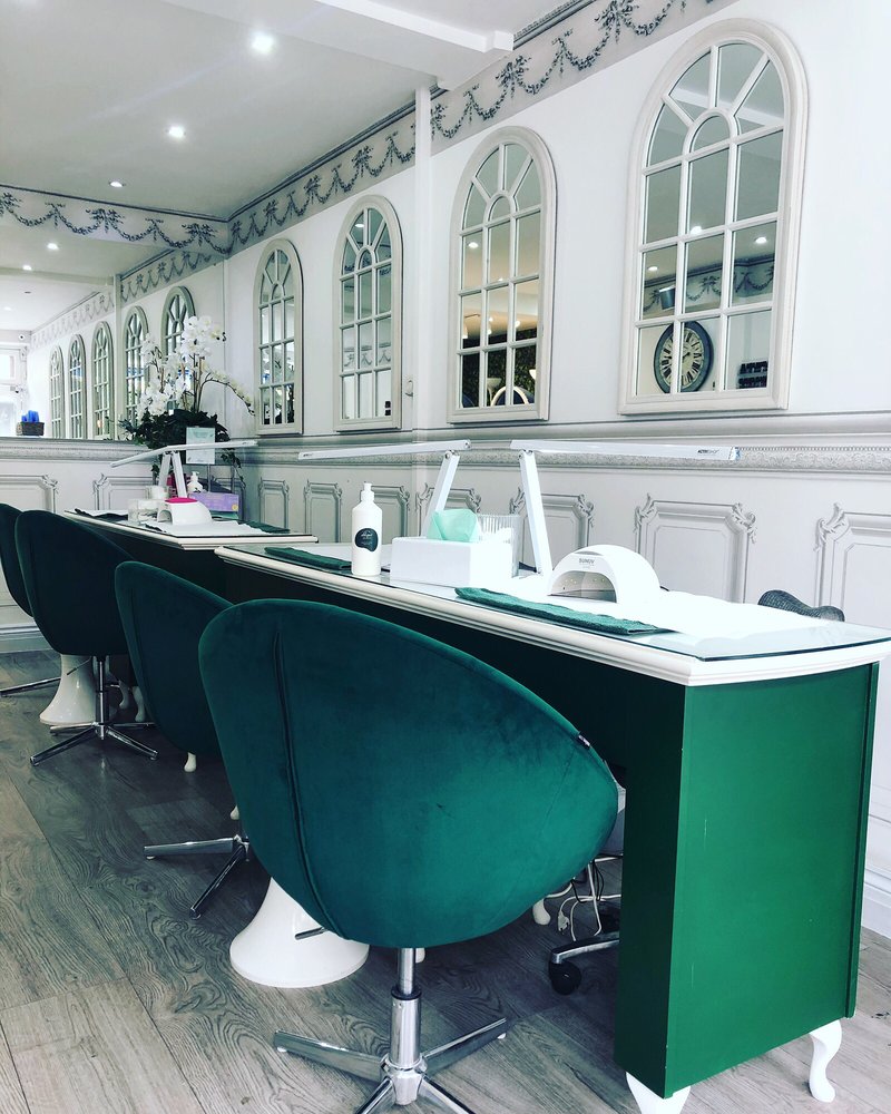 OBLIQUE NAILS&BEAUTY - Updated May 2024 - 19 Bute St, London, United ...