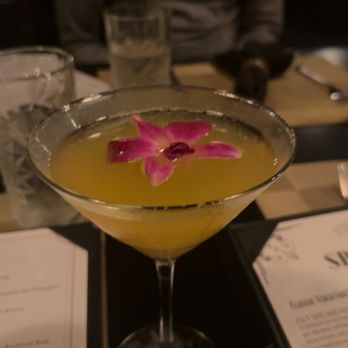 FIN & TONIC - Updated March 2025 - 430 Photos & 222 Reviews - 1301 ...