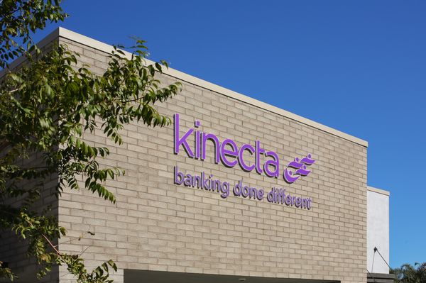 KINECTA FEDERAL CREDIT UNION - Updated April 2024 - 13 Photos & 128 ...