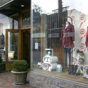 HILL’S OF KERRISDALE - 52 Photos & 33 Reviews - 2125 W 41st Avenue ...