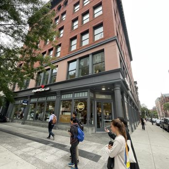 CAPITAL ONE CAFÉ - Updated December 2025 - 163 Photos & 119 Reviews ...