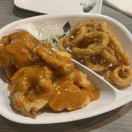 GUJI - Updated October 2025 - 101 Photos & 23 Reviews - 311 Boston Post ...