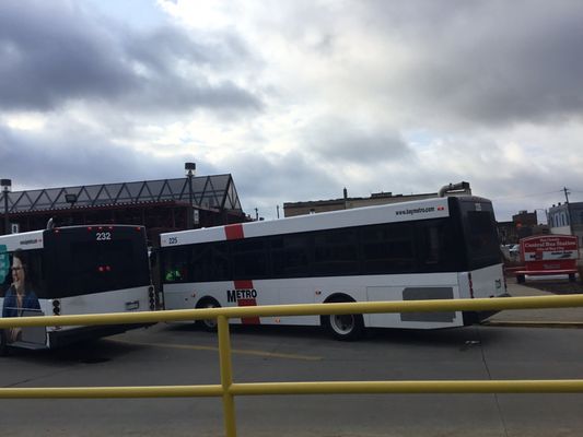 BAY METRO TRANSIT - 1510 N Johnson St, Bay City, Michigan - Public ...