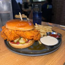 THE OPERATORS CLUB - Updated October 2025 - 419 Photos & 97 Reviews ...