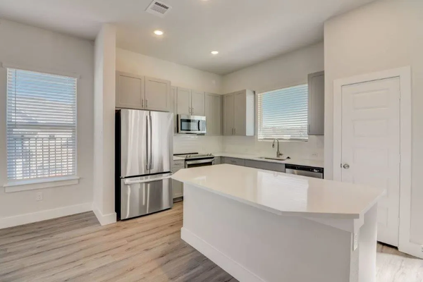 MISSION TOWN SQUARE - Updated January 2026 - 20 Photos - 760 W Bedford ...