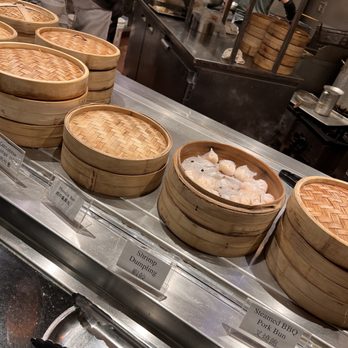 TOMI SUSHI & SEAFOOD BUFFET - 2754 Photos & 2065 Reviews - 2200 ...