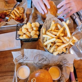 BURGER VILLAGE - Updated June 2025 - 116 Photos & 58 Reviews - 510 ...