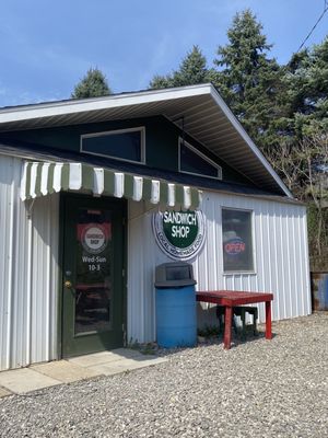 FREEDOM FARMS CARRY-OUT KITCHEN - Updated April 2025 - 34 Photos & 52 ...