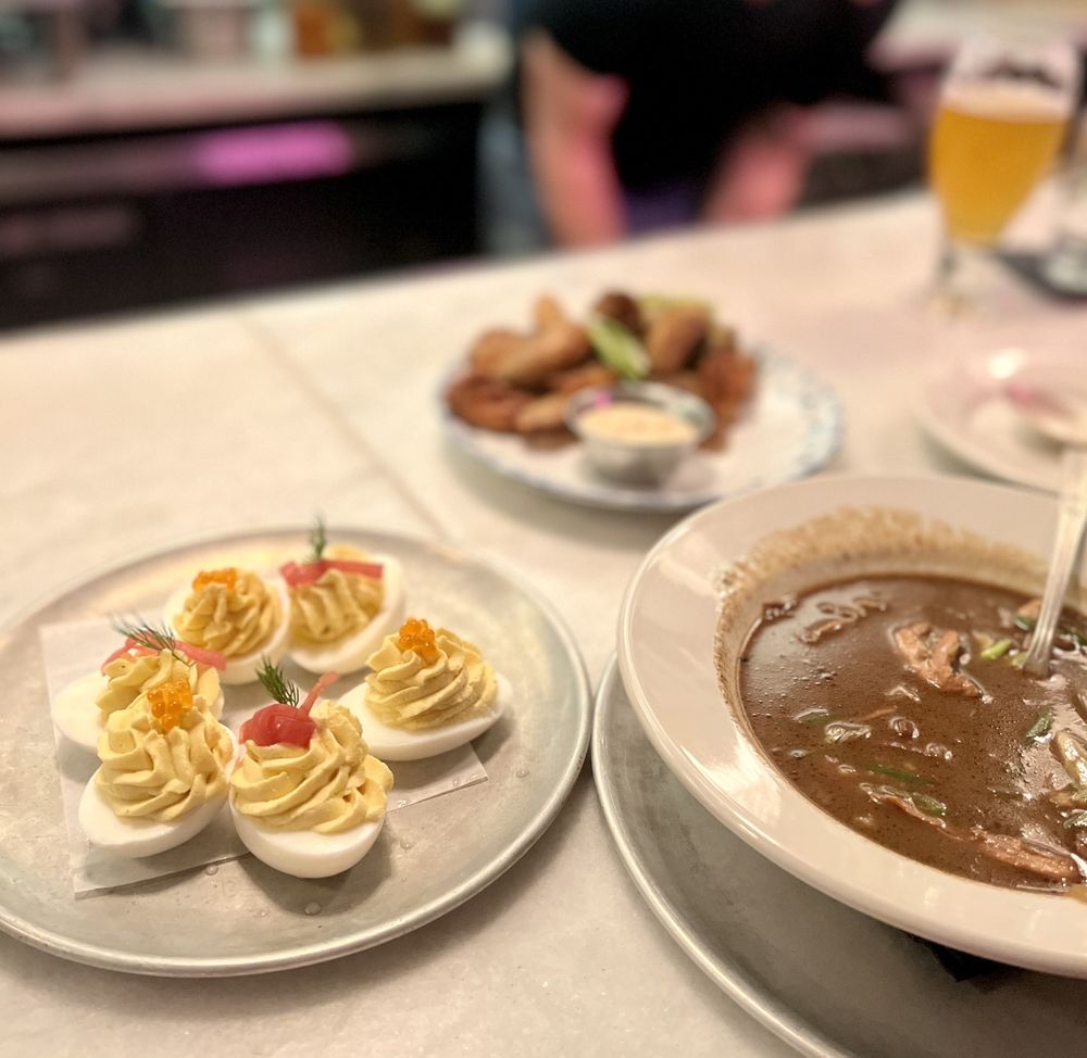 HUMMINGBIRD - Updated March 2025 - 382 Photos & 208 Reviews - 1053 E ...