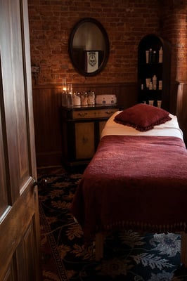 SIX EAST SALON AND SPA - Updated December 2025 - 10 Photos & 57 Reviews ...