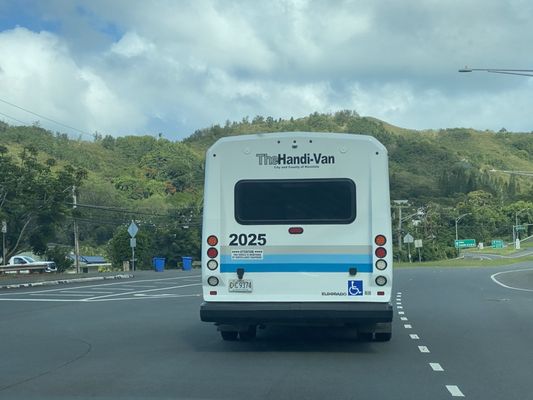 HANDI-VAN - Updated November 2025 - 11 Photos & 30 Reviews - 811 Middle ...