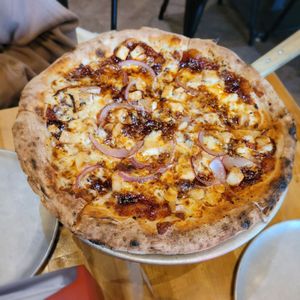 FIRE & STONE ITALIAN PIZZA KITCHEN - 118 Photos & 126 Reviews - 5215 ...