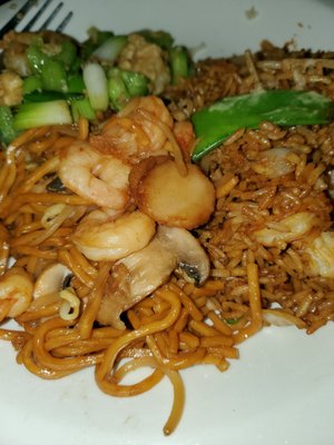 HONG LUCK RESTAURANT - 109 Reviews & 73 Photos - 2221 Veterans Hwy ...