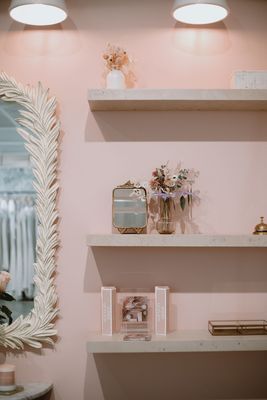 ALICE IN IVORY DALLAS - Updated November 2025 - 250 N Bishop Ave ...