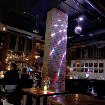 HANDCRAFT KITCHEN & COCKTAILS - Updated August 2024 - 626 Photos & 504 ...