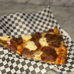 SECRET PIZZA - Updated December 2025 - 6549 Photos & 6407 Reviews ...