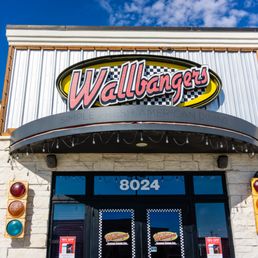 WALLBANGERS GOURMET HAMBURGERS - Updated December 2025 - 178 Photos ...
