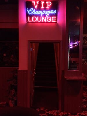 VIP CABARET - 14 Photos & 69 Reviews - 12147 Victory Blvd, North ...