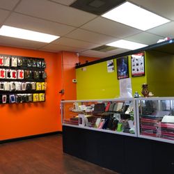 Best Computer Stores Near Me - January 2023: Find Nearby Computer ...