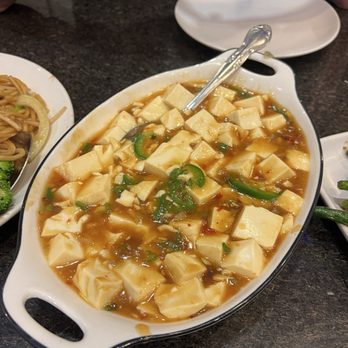 MOON HOUSE CHINESE CUISINE - Updated October 2025 - 1452 Photos & 1434 ...