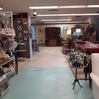 EASTBROOK FLEA MARKET & ANTIQUE MALL - Updated December 2025 - 44 ...