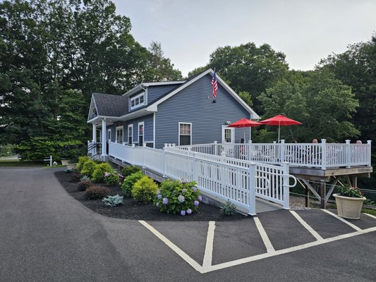 MAD RIVER CREAMERY & DELI - Updated October 2025 - 29 Photos & 12 ...